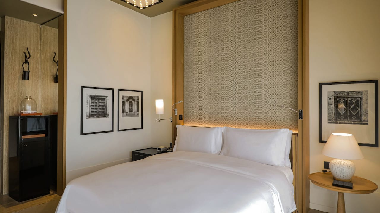 Luxury Rooms And Suites In Gurgaon Grand Hyatt Gurgaon