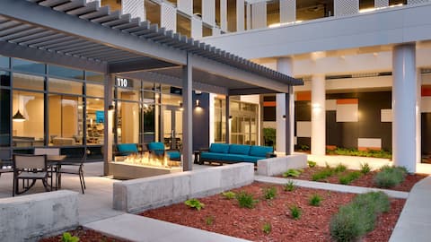 Hotel Photos | Hyatt House Rochester / Mayo Clinic Area