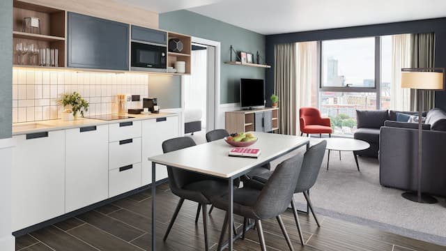 Hotel Photos | Hyatt House Manchester