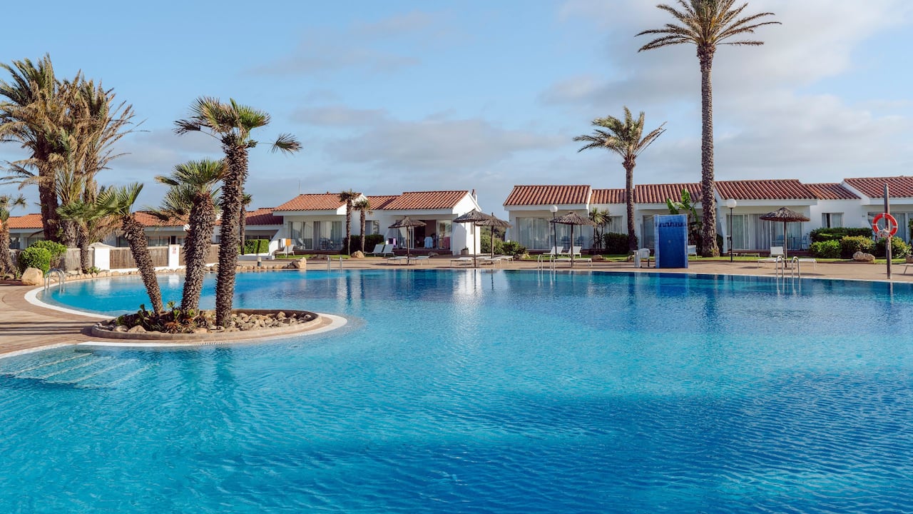 Family Holiday Apartments in Menorca Near Sea | AluaSun Mediterraneo