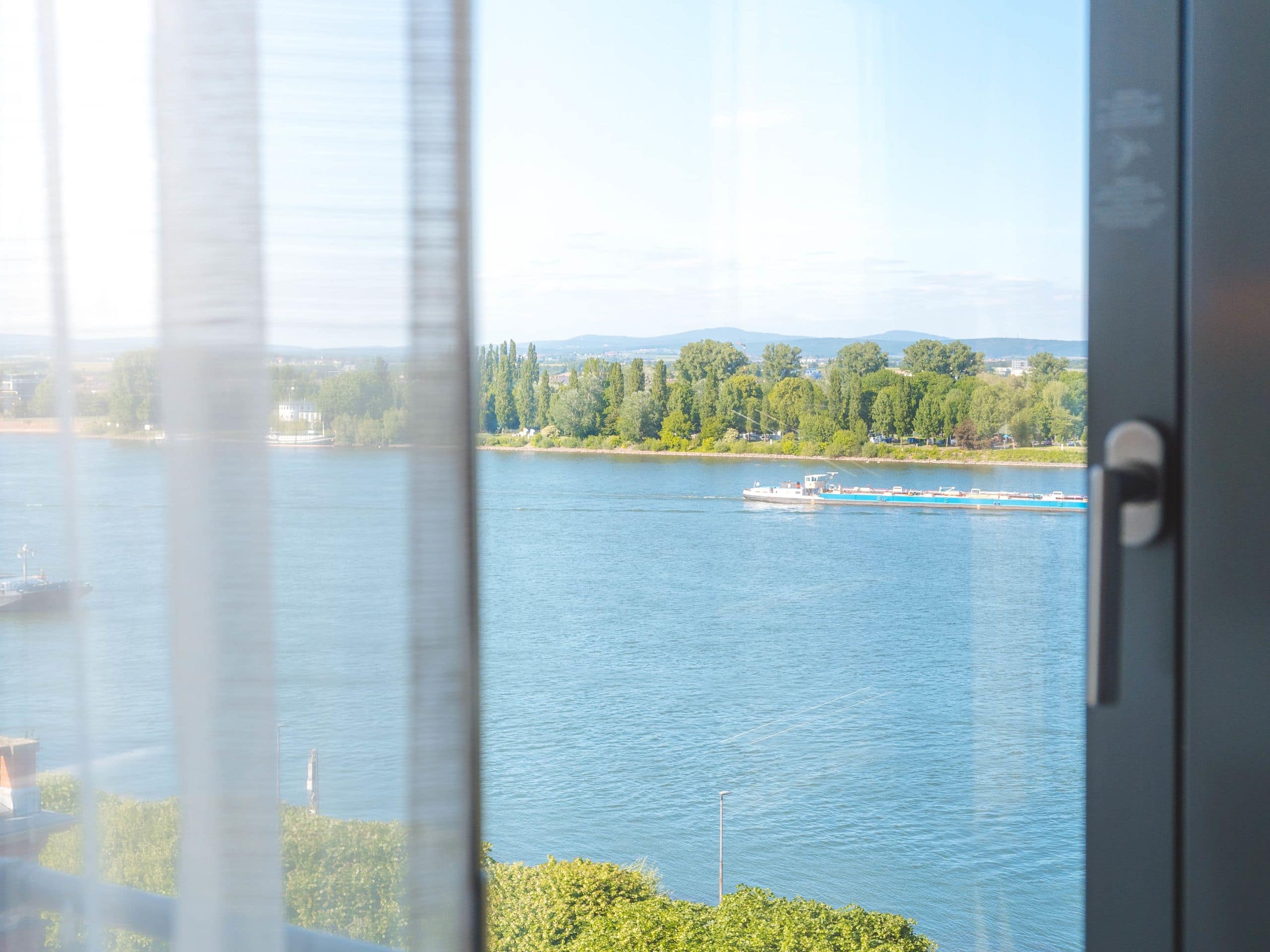 Hotel Rooms in Mainz by the Rhine River | Hyatt Regency Mainz