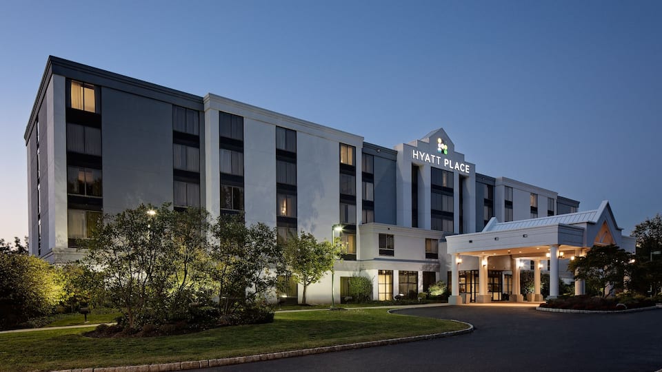 Modern Hotel Near Princeton University | Hyatt Place Princeton