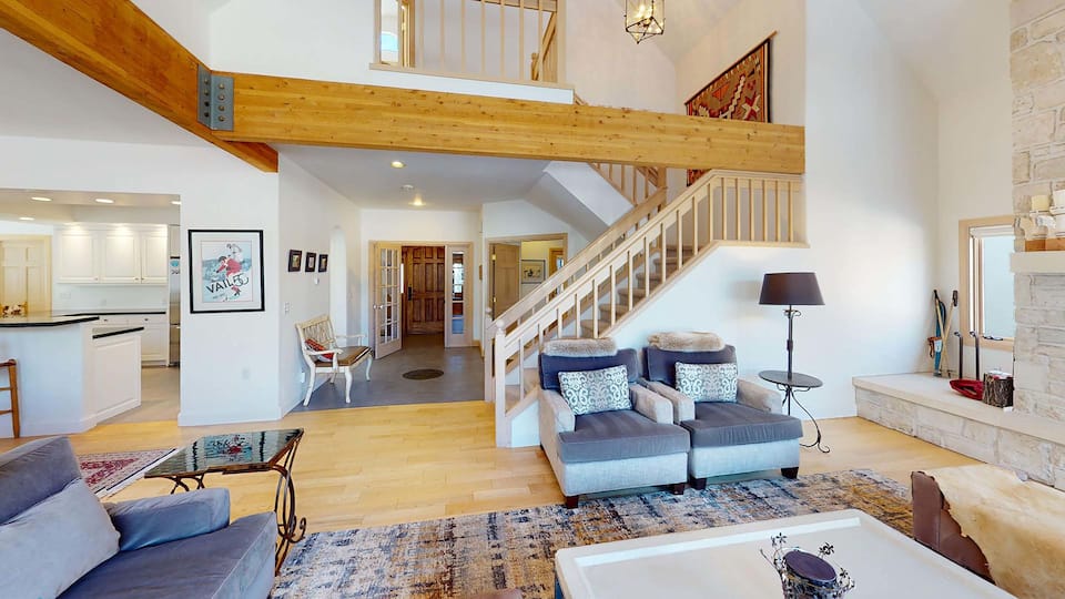 Condo Rentals on Vail Mountain | Vail Residences at Cascade Village