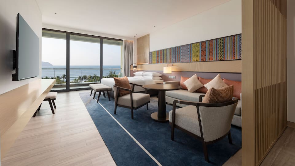 Beachfront Resort at Sanya Bay, West Sanya｜Hyatt Regency Sanya Tianli Bay