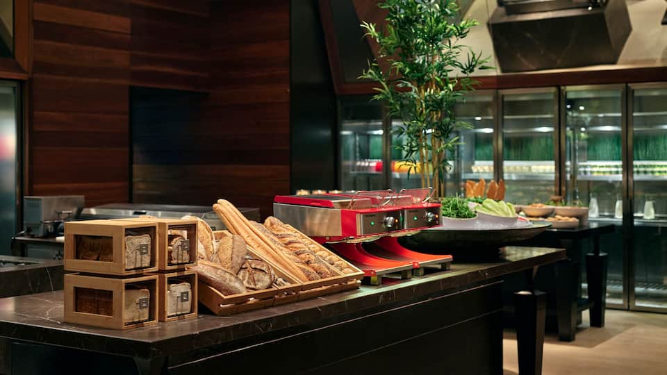 Collins Kitchen | Restaurant & Bar | Grand Hyatt Melbourne