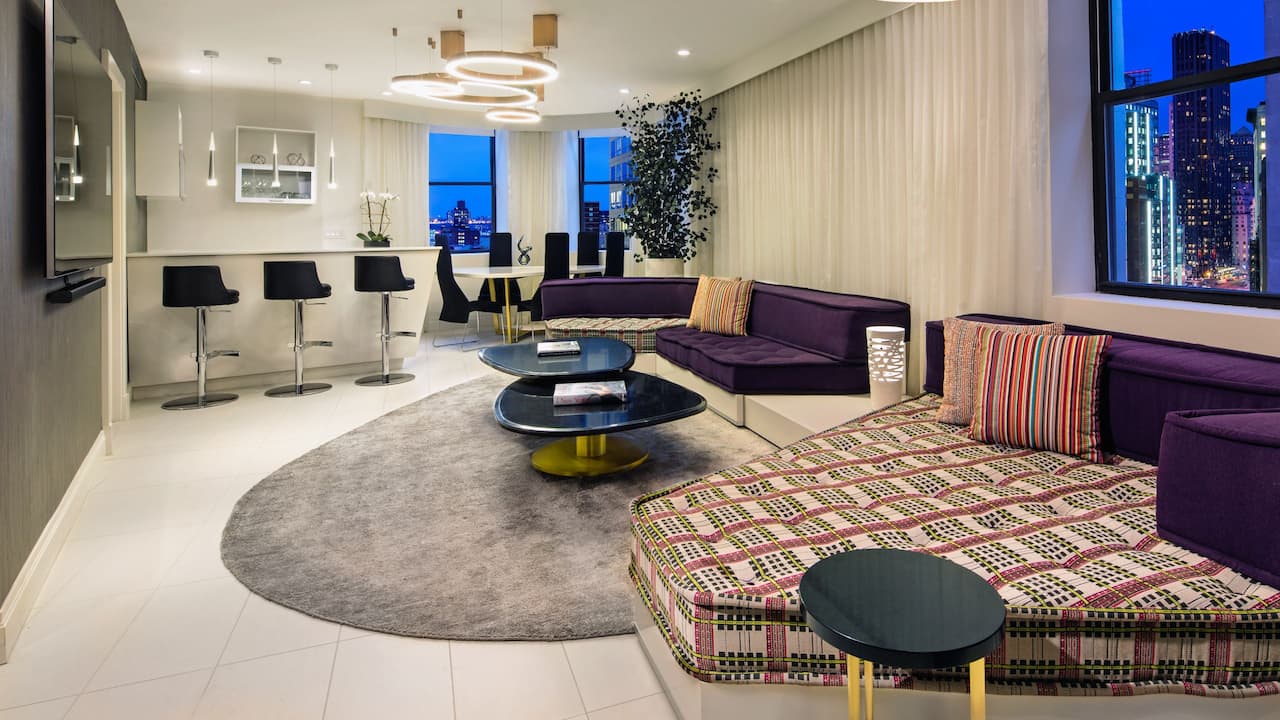 New York, NY Hotel Reviews | Dream Midtown, by Hyatt