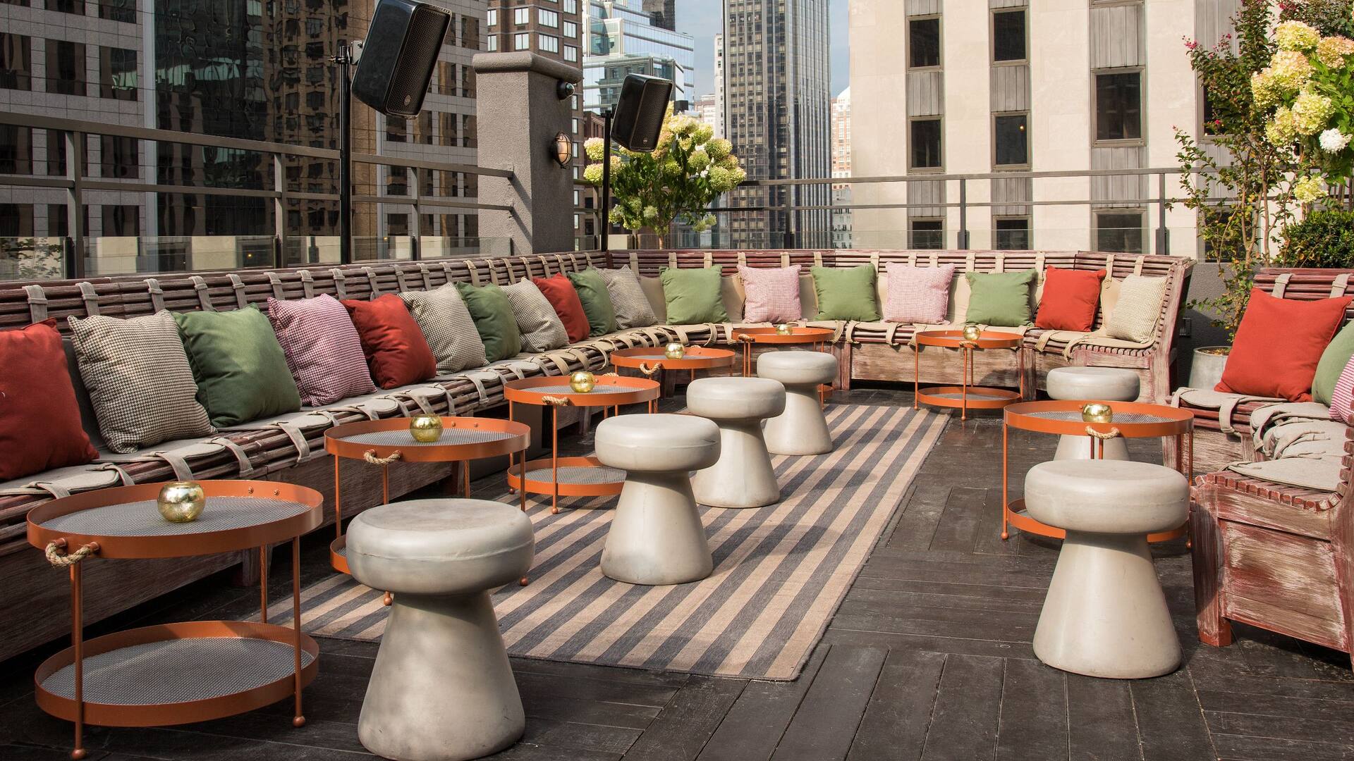 Boutique Hotels in Midtown NYC | Dream Midtown, by Hyatt