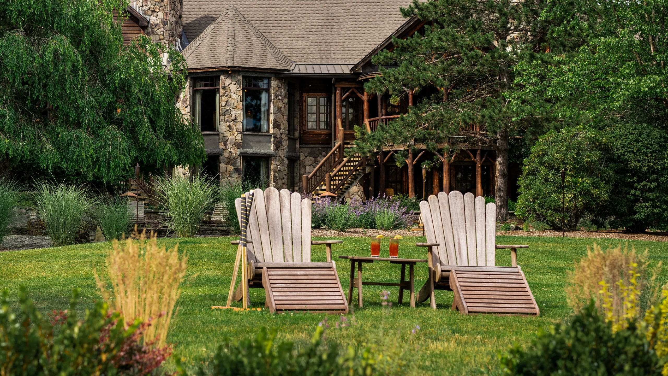 Treehouse Cabins in New York | The Chatwal Lodge