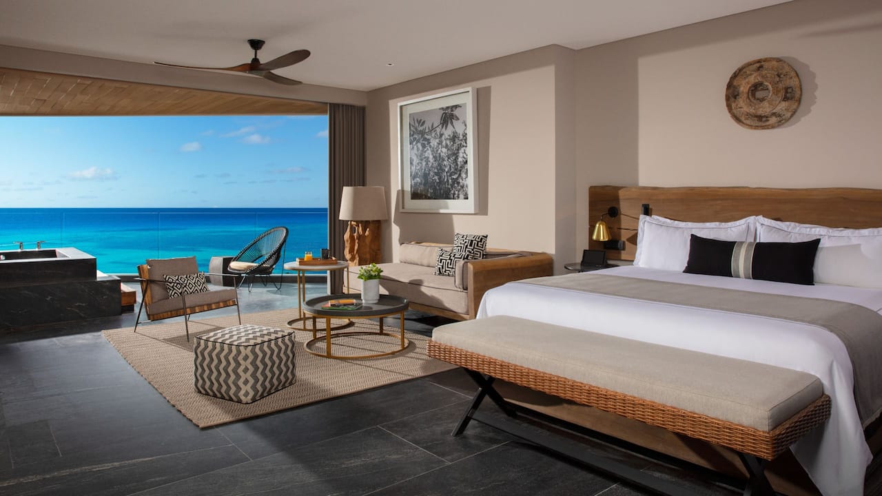 Riviera Maya Resort Suites with Furnished Balconies or Terraces ...