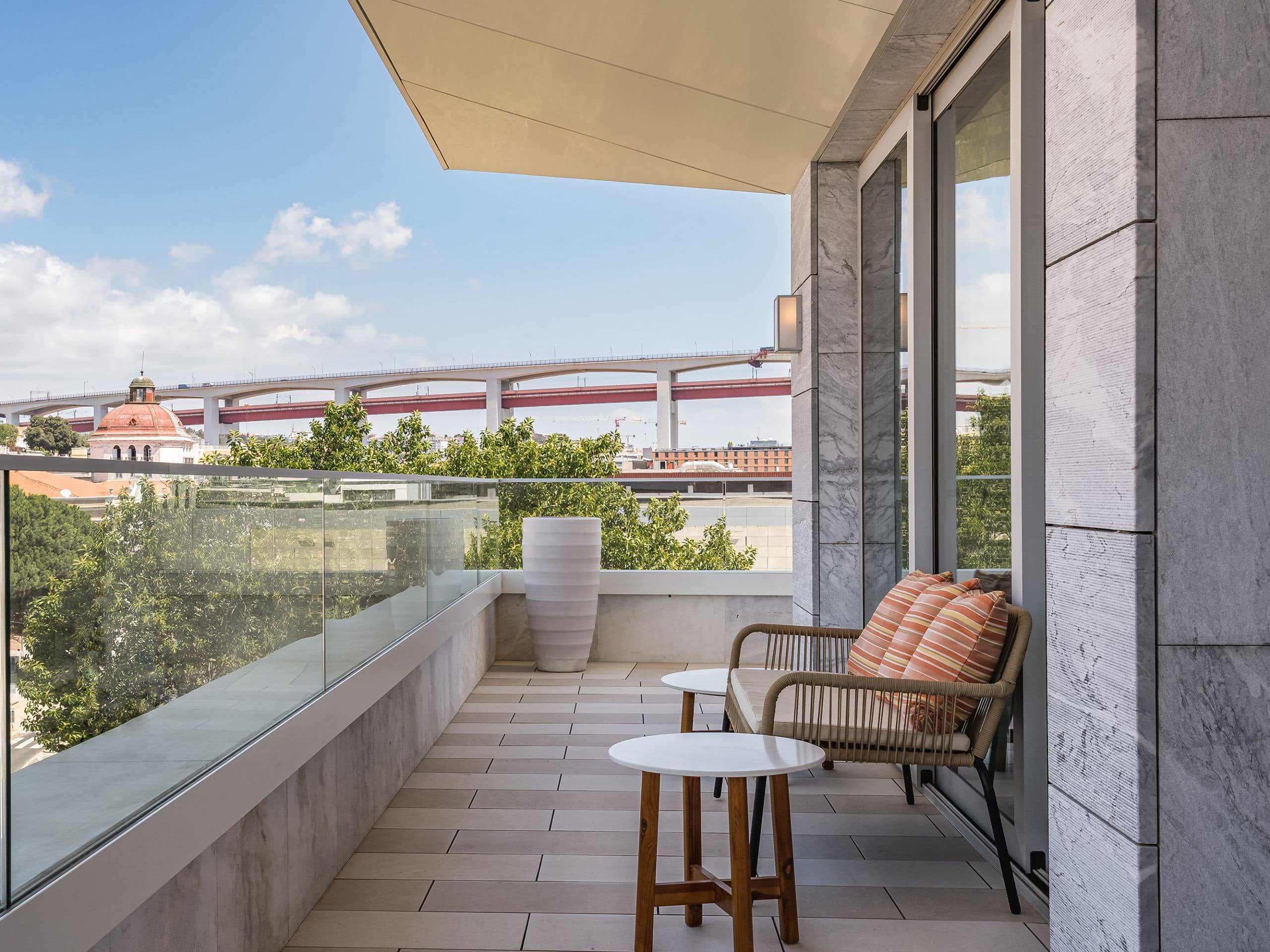 Luxury Hotel | Rooms | Suites | Hyatt Regency Lisbon | Lisbon ...