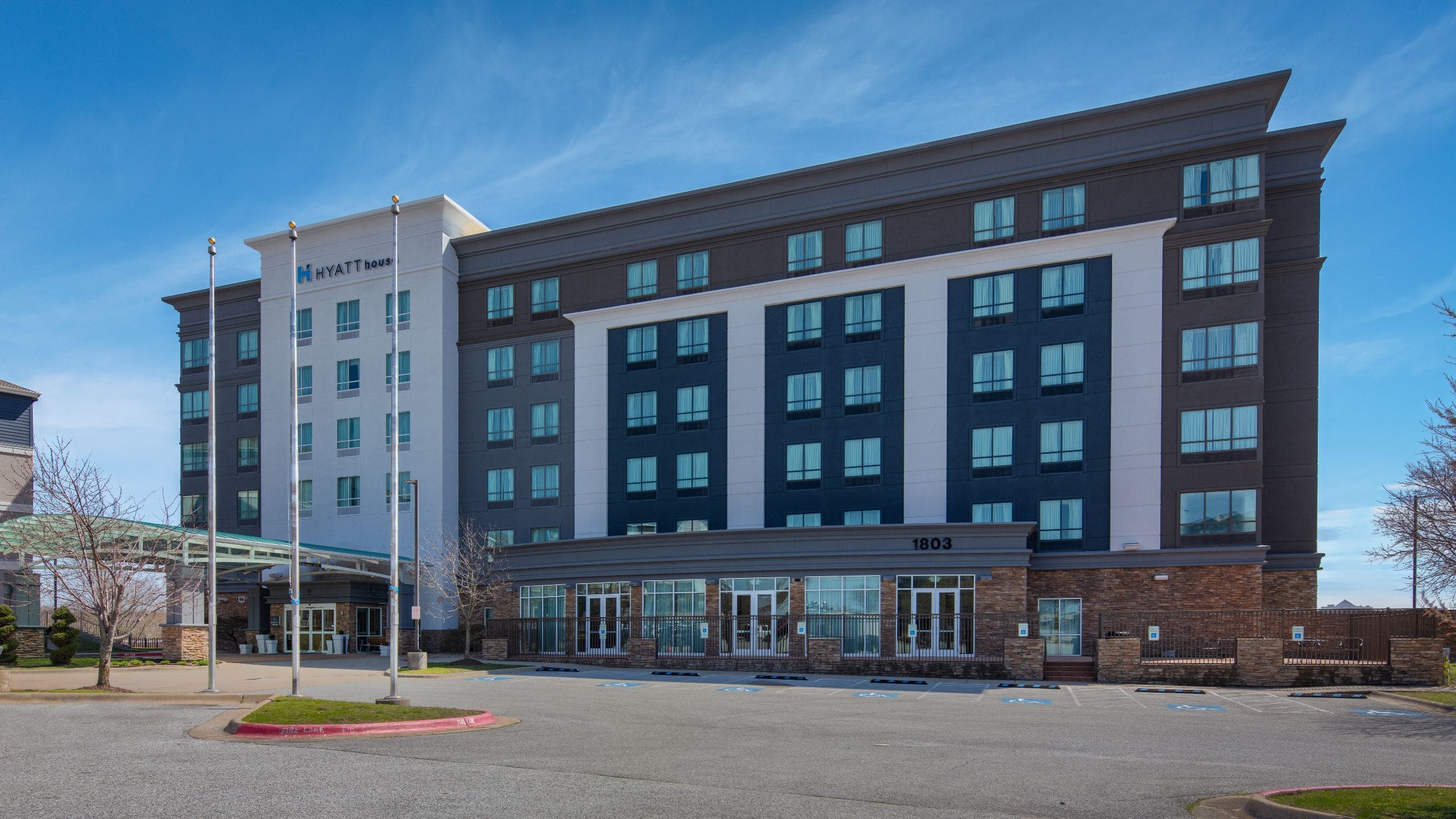 Hotel Photos | Hyatt House Bentonville / Rogers