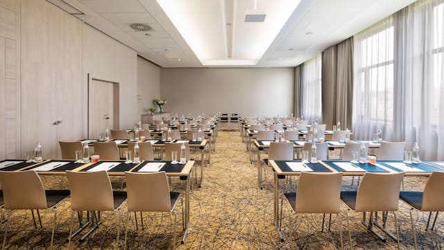 Lindner Hotel Bratislava | City Hotel | JdV by Hyatt