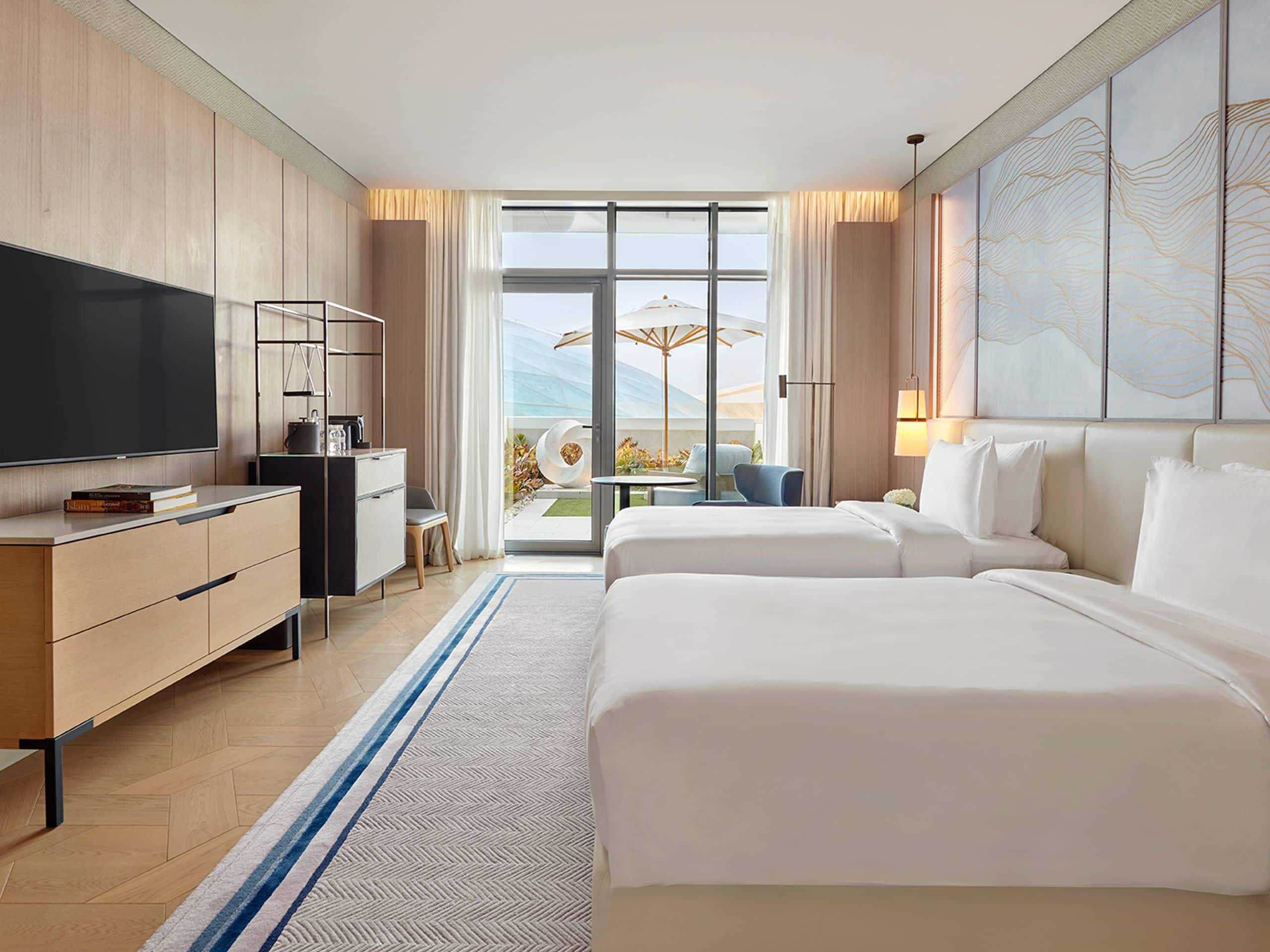 Luxurious Hotel Rooms in the 360 Mall | Grand Hyatt Kuwait
