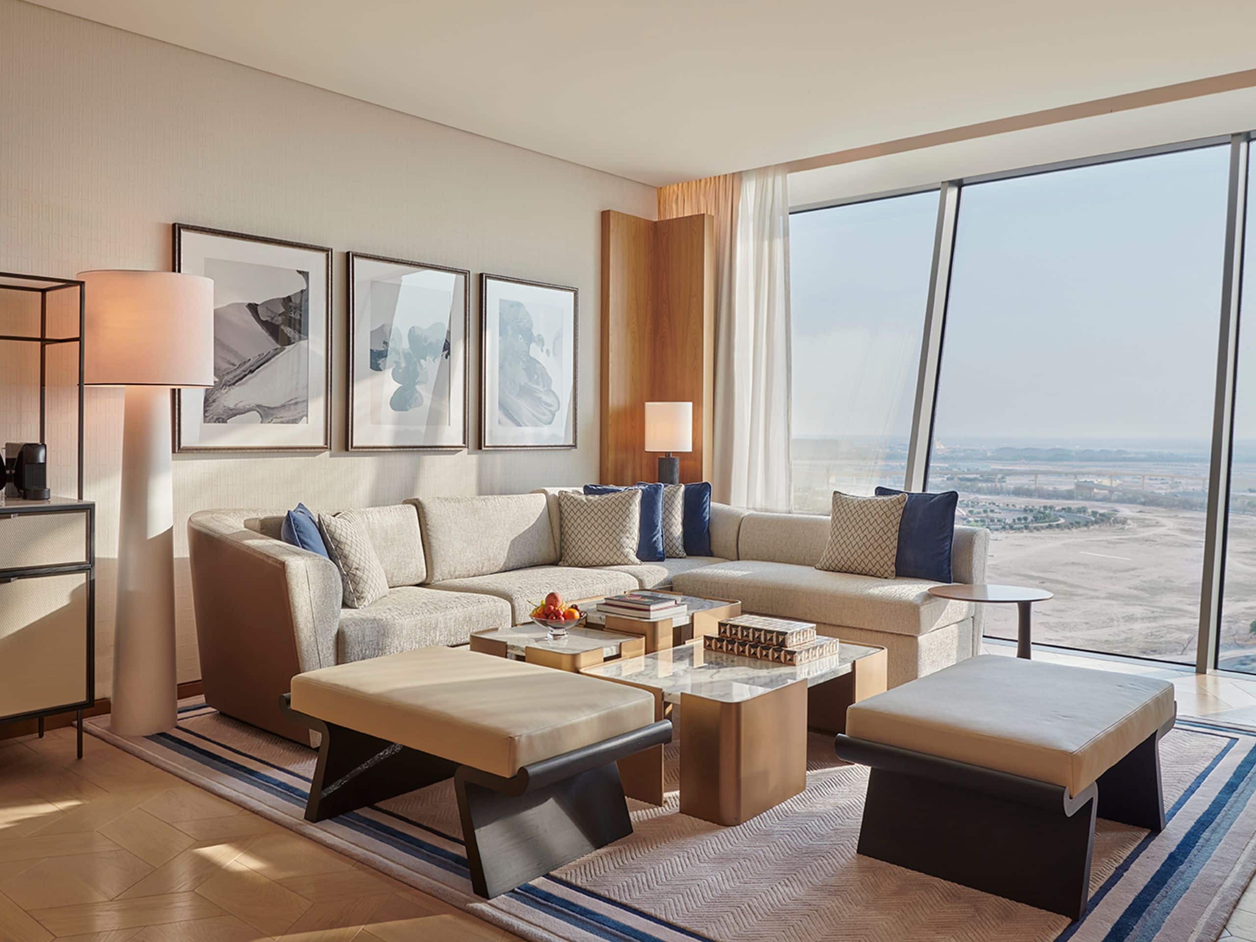 Luxurious Hotel Rooms in the 360 Mall | Grand Hyatt Kuwait