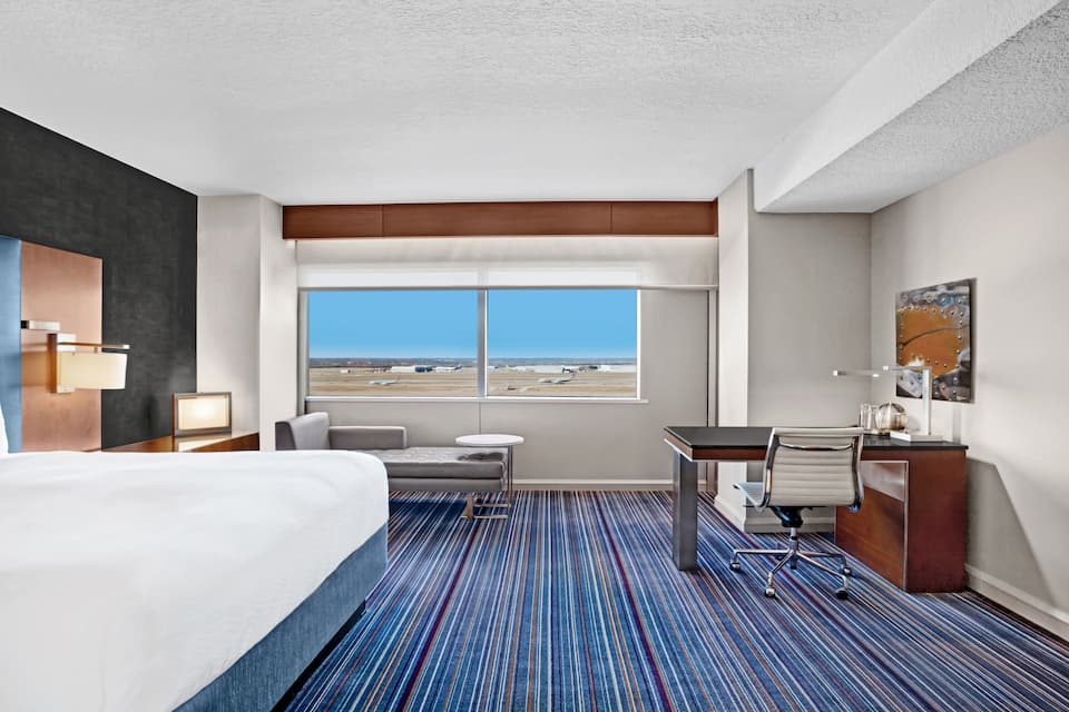 Hotel Photos | Grand Hyatt DFW