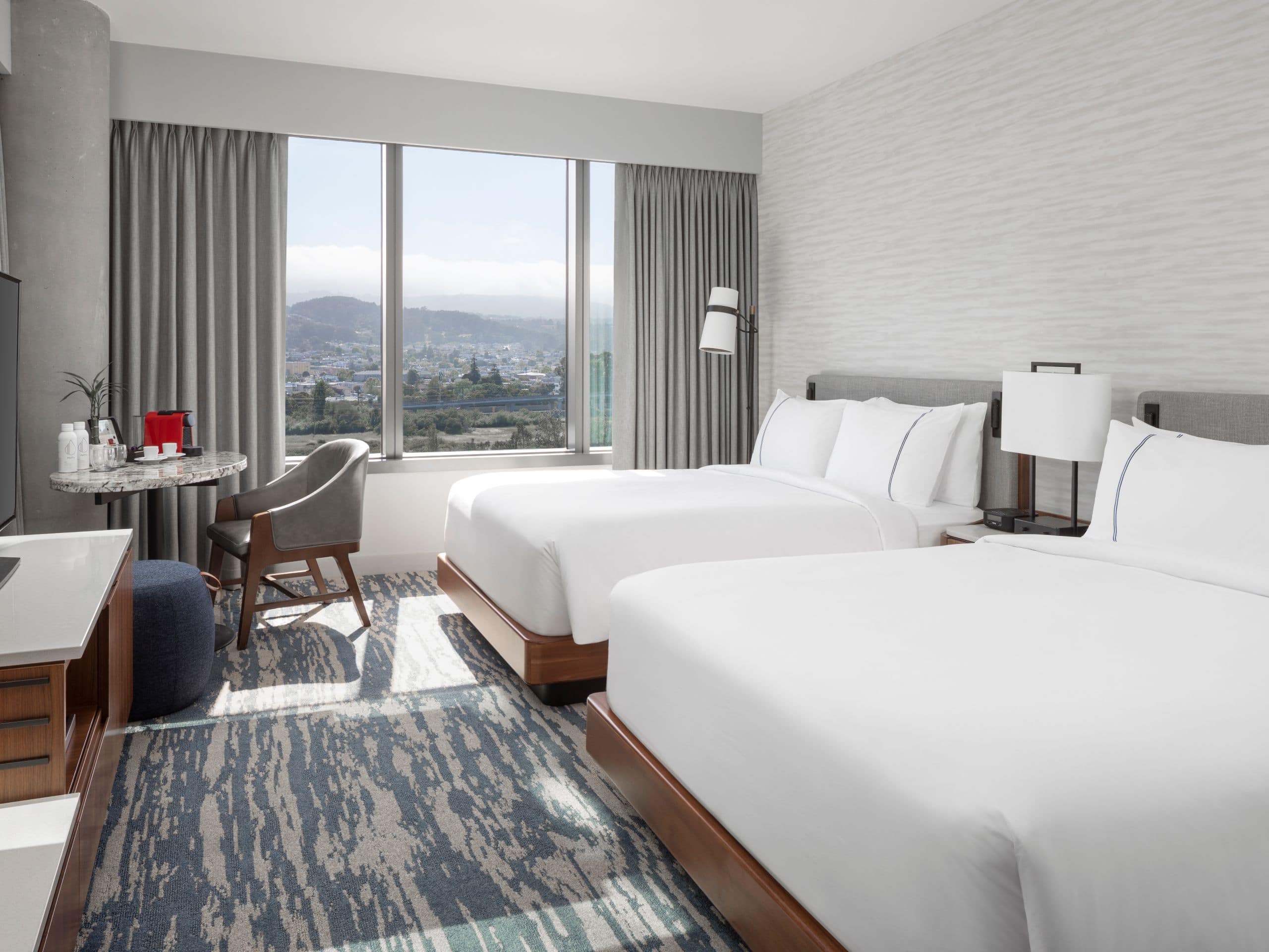 Hotel Rooms and Suites Near San Francisco Airport | Grand Hyatt at SFO