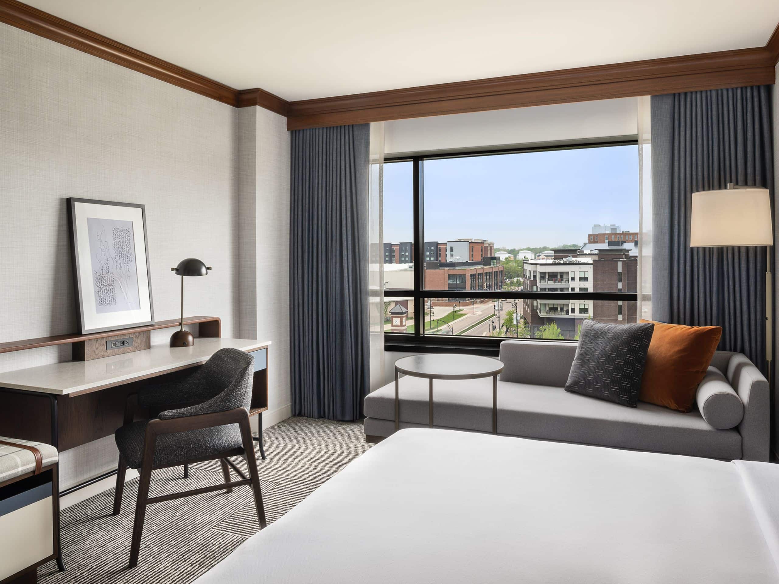 Iowa City Hotel Room in Coralville | Hyatt Regency Coralville
