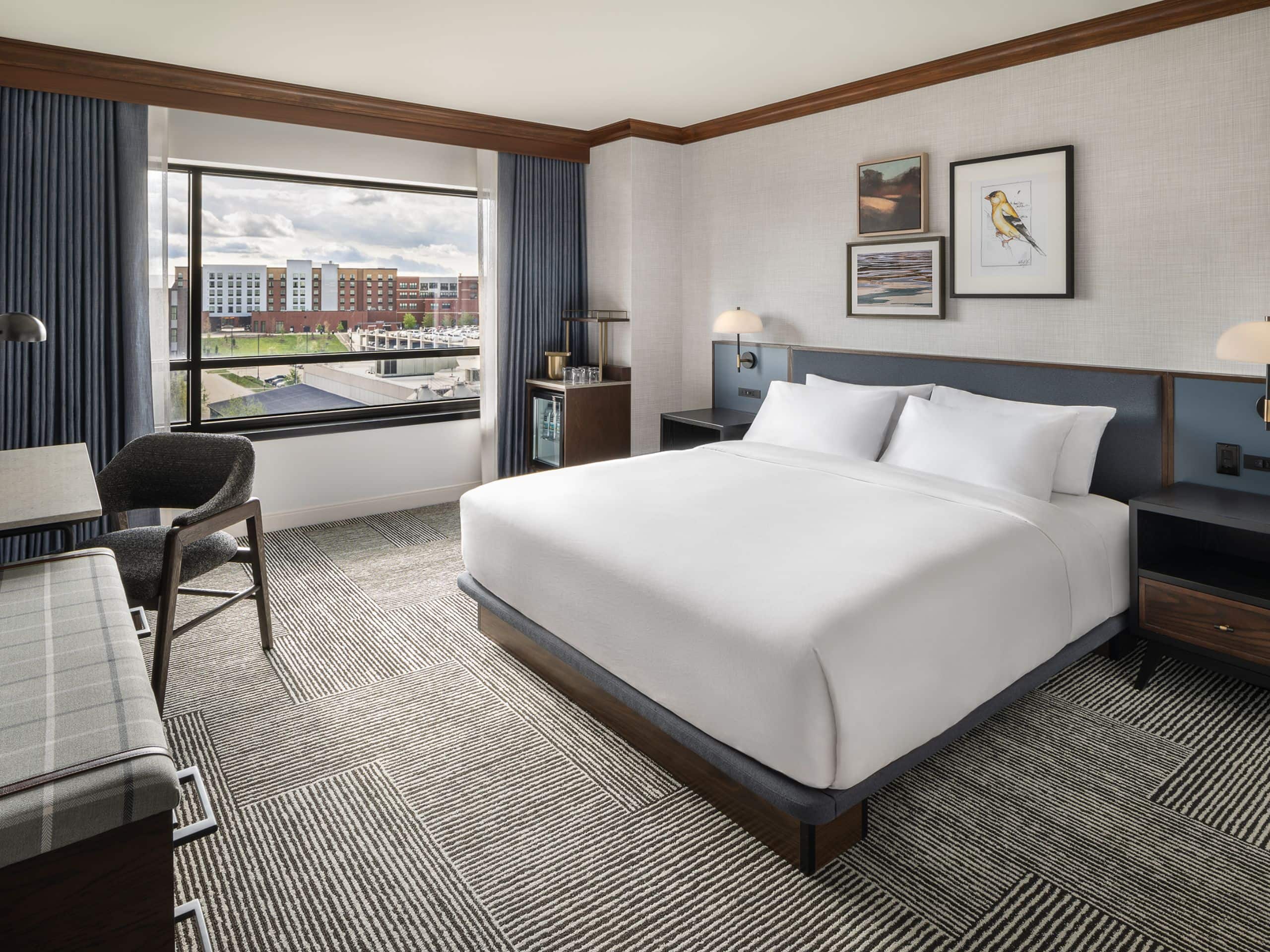 Iowa City Hotel Room in Coralville | Hyatt Regency Coralville