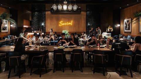 Restaurant Curated By World Renowned Chef - Richie Lin｜Westwood