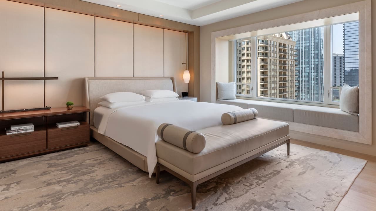 Chicago Avenue Suite | Park Hyatt Chicago