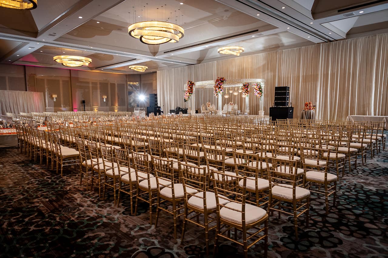 Роскошный отель с бассейном в Бакхеде, Атланта | Grand Hyatt Buckhead