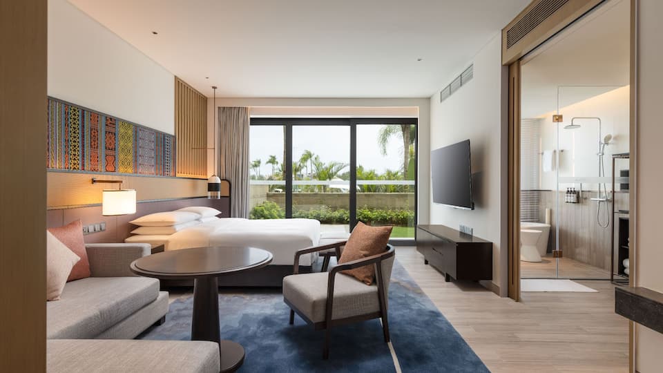 Beachfront Resort at Sanya Bay, West Sanya｜Hyatt Regency Sanya Tianli Bay