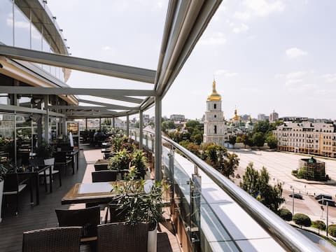 5 Star Hotel in Kyiv Center | Hyatt Regency Kyiv