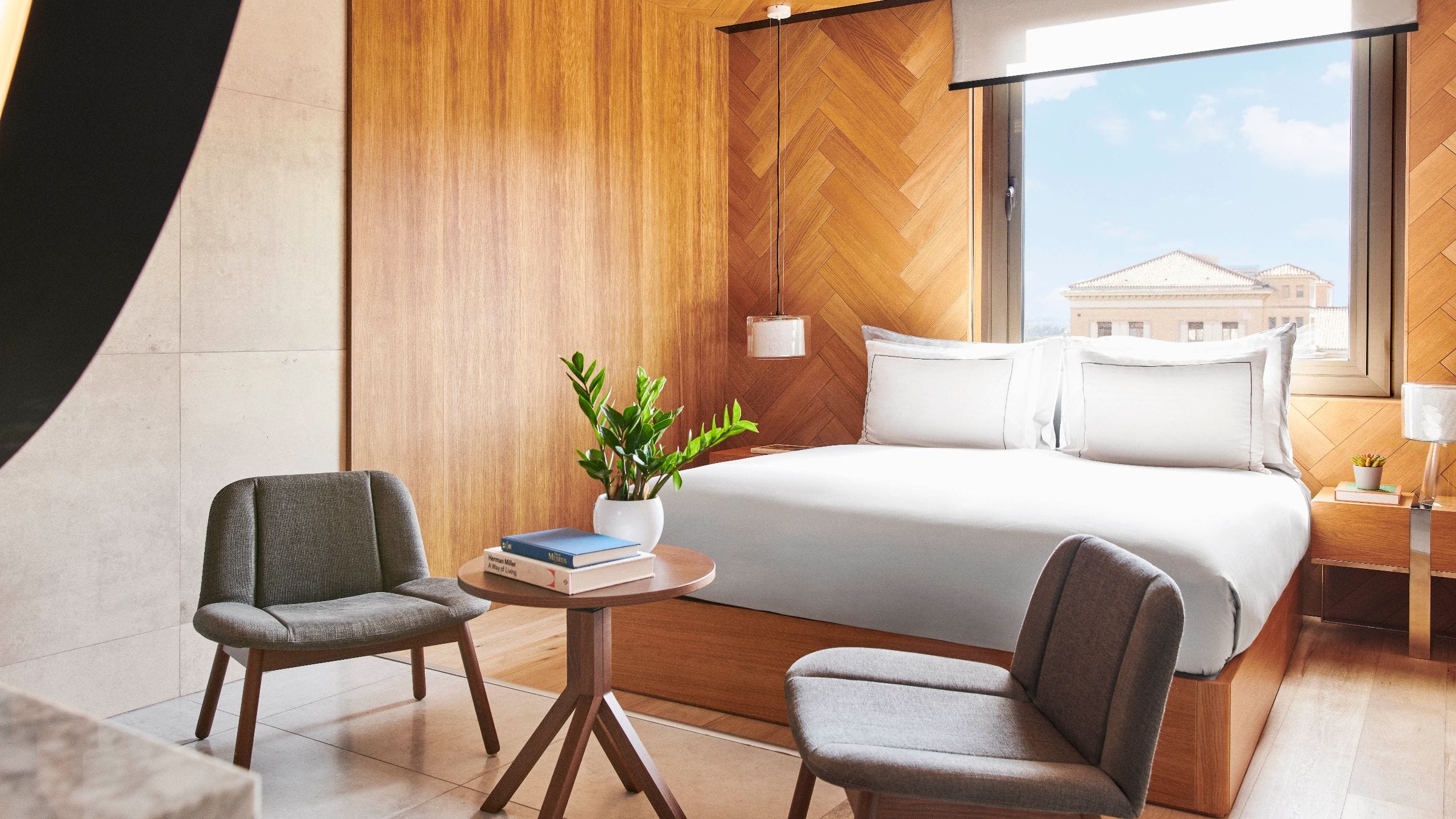 Luxury Rooms and Suites in Pedralbes | Grand Hyatt Barcelona