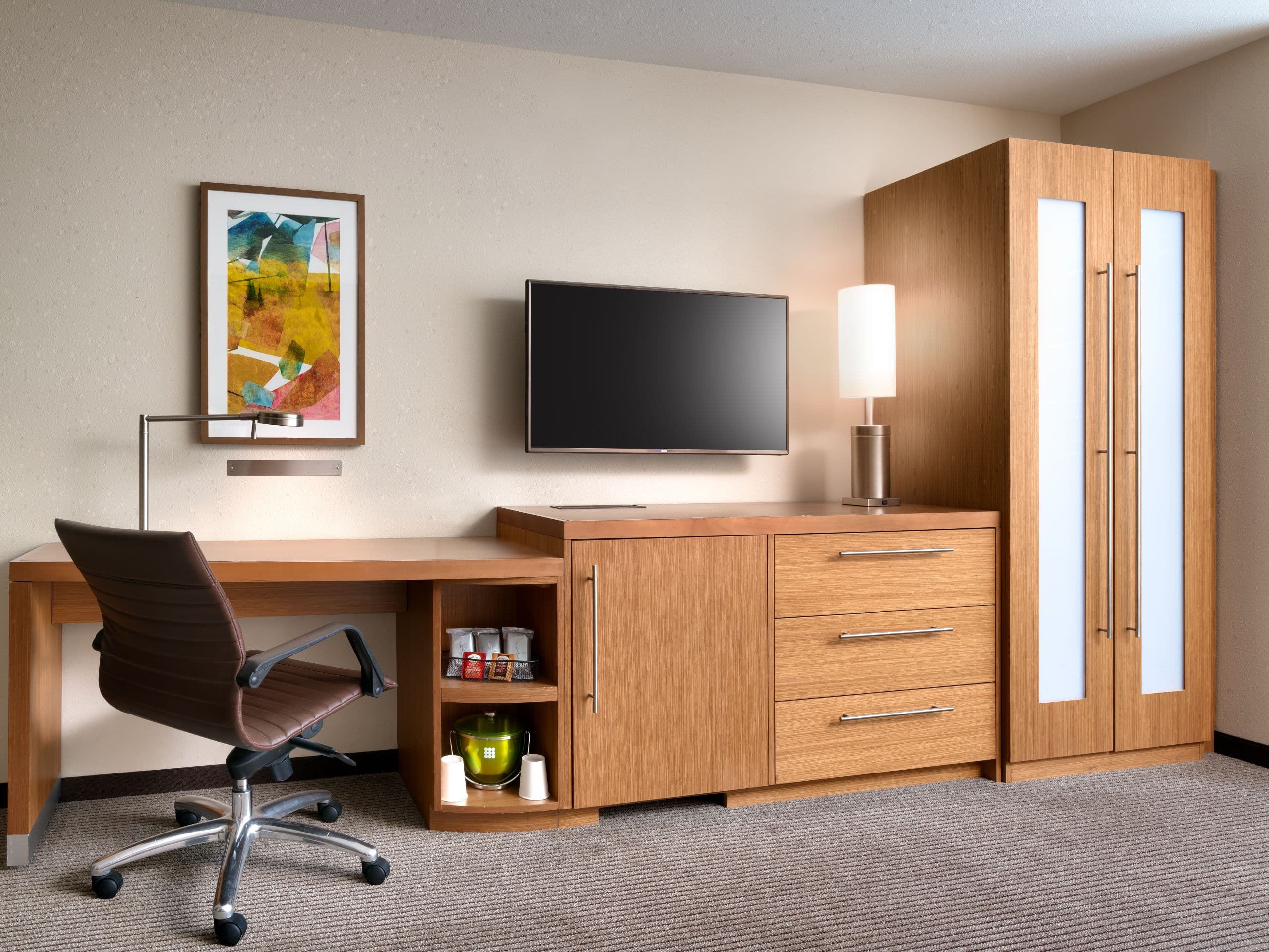 Hotel Rooms near Utah Valley University | Hyatt Place Provo