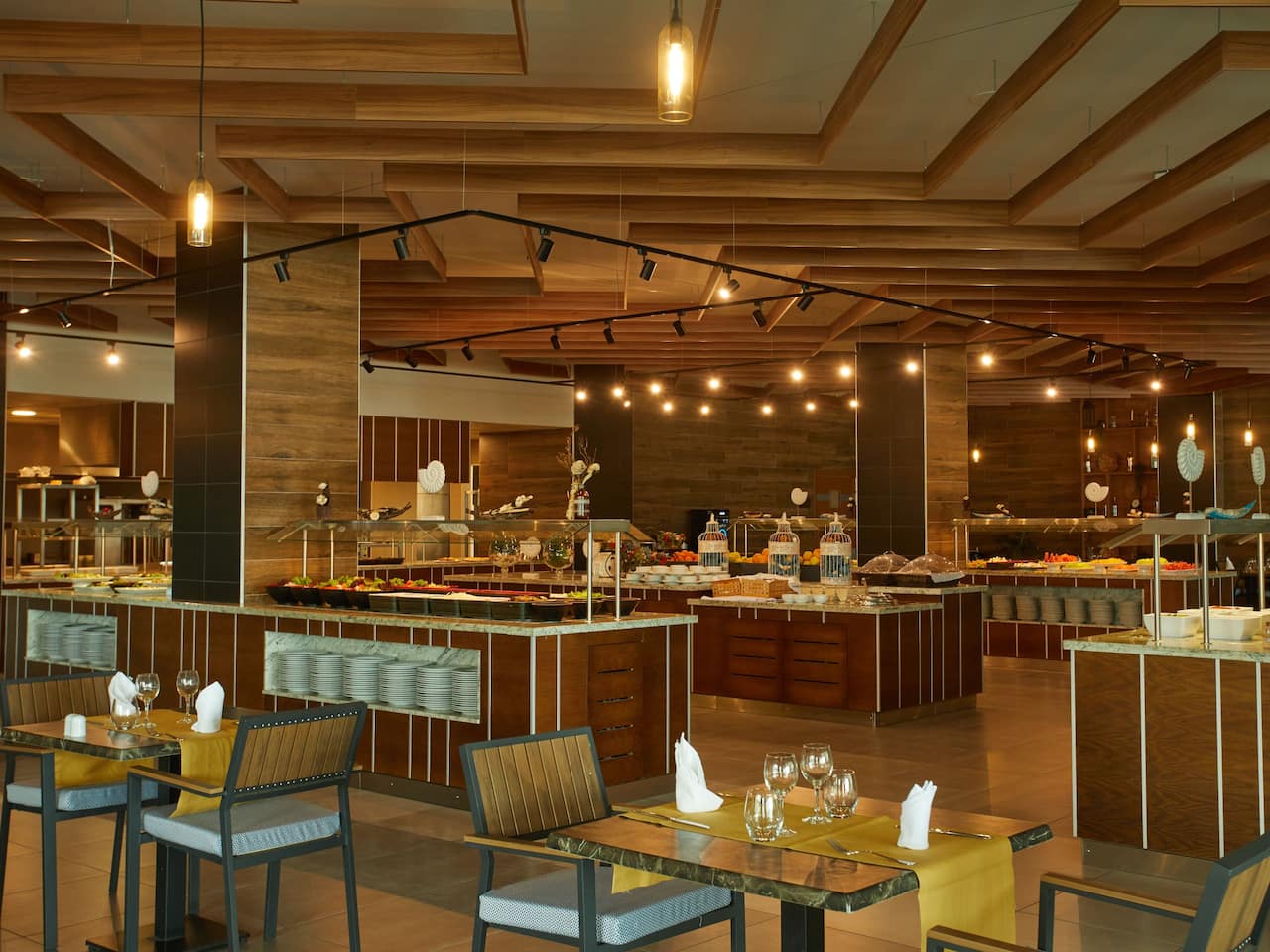Restaurants + Bars | Hyatt Partner