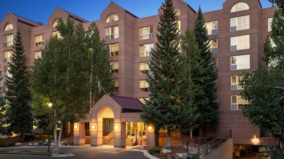 Hotel Photos | Hyatt Place Keystone / Dillon