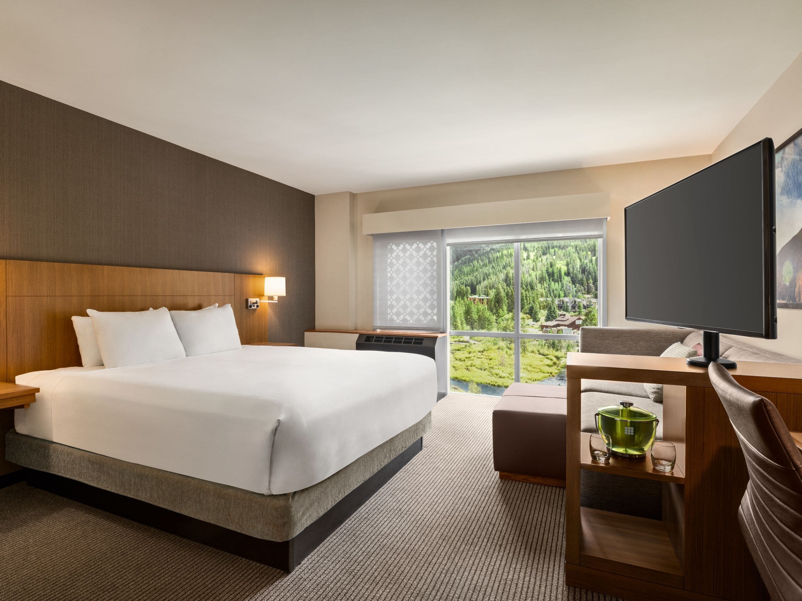 Keystone Hotel Rooms Near Skiing | Hyatt Place Keystone