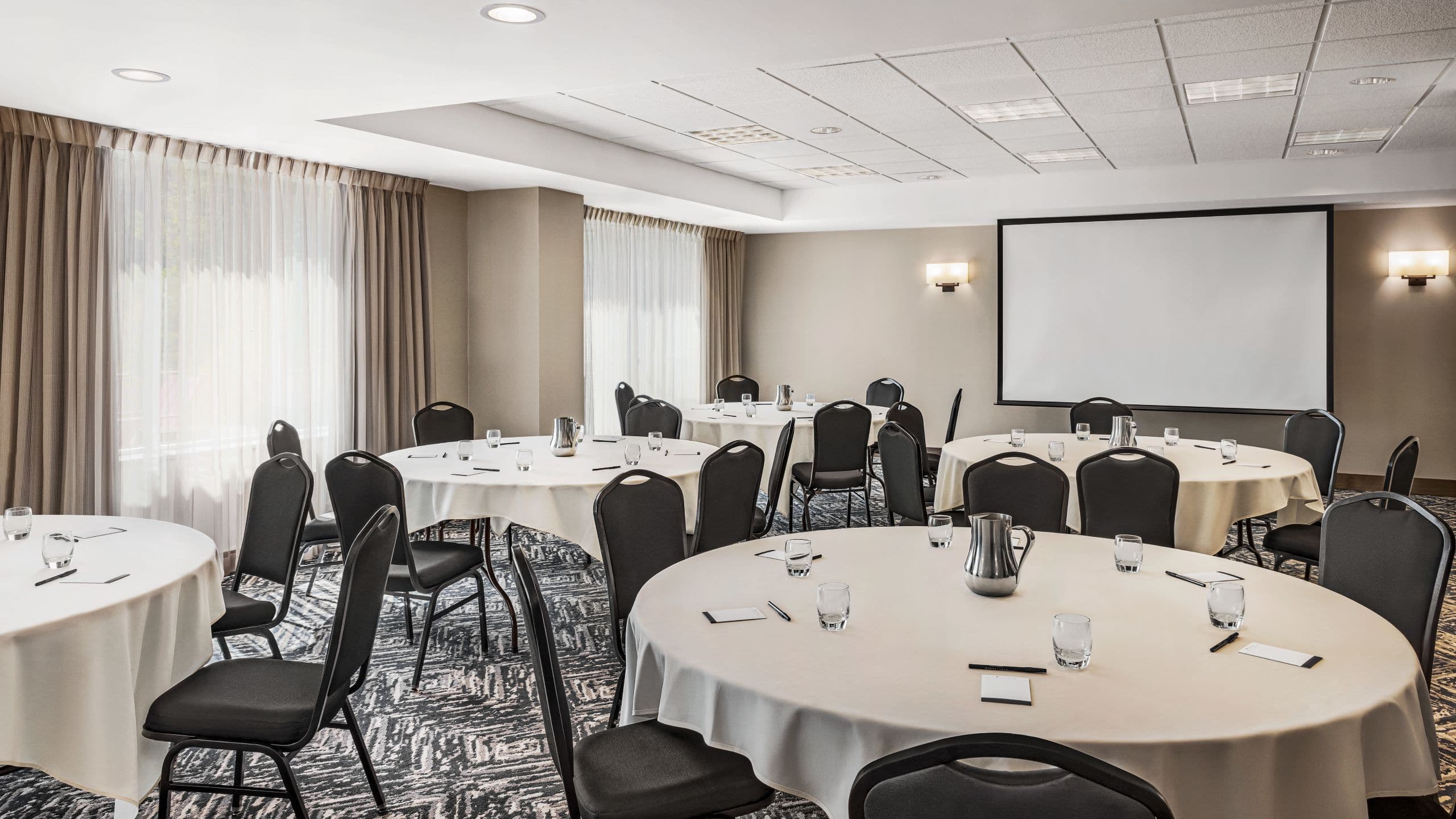 Keystone Meeting Spaces | Hyatt Place Keystone / Dillon