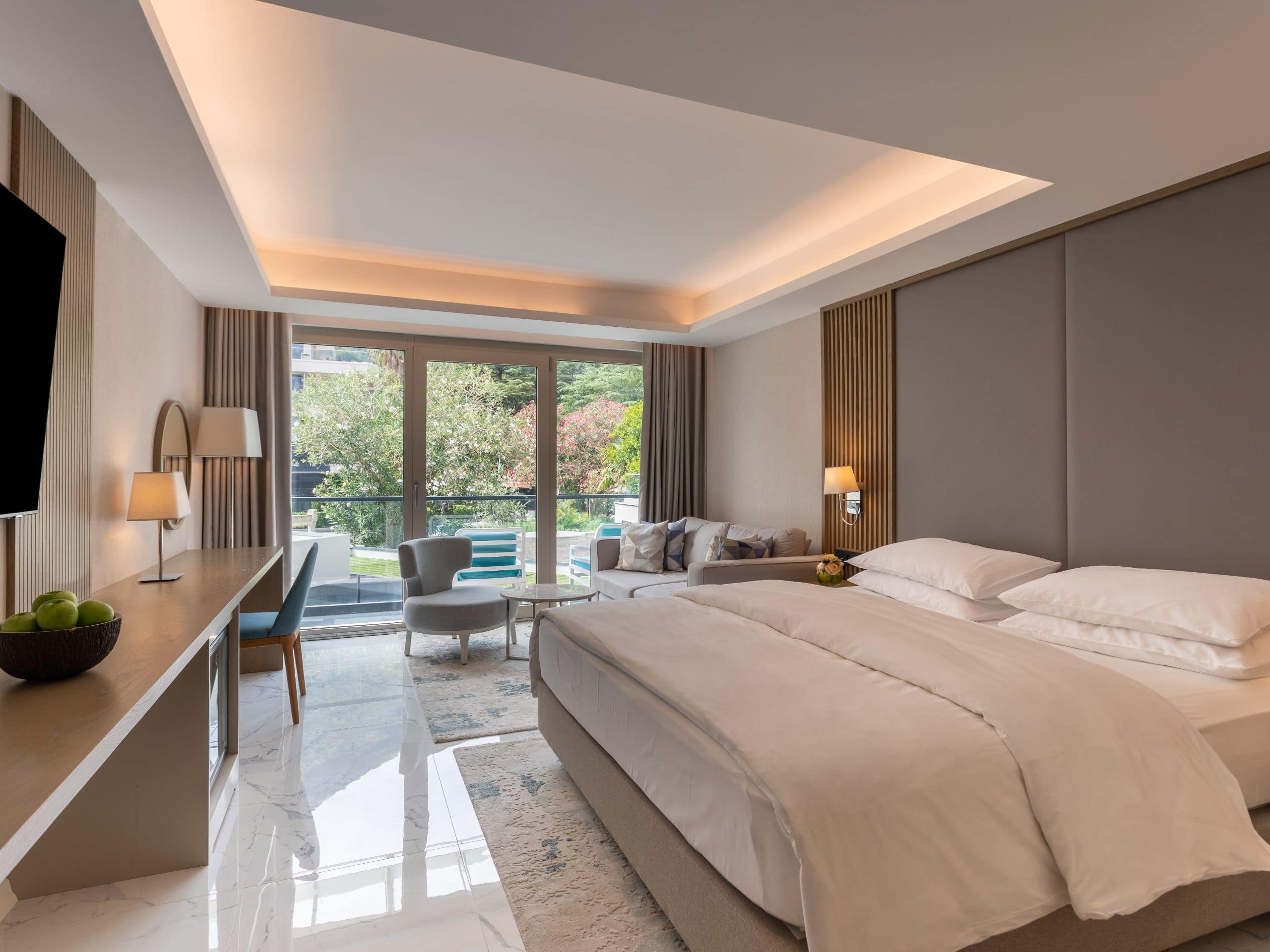 Luxury 5-Star Resort Rooms and Suites | Hyatt Regency Kotor Bay Resort