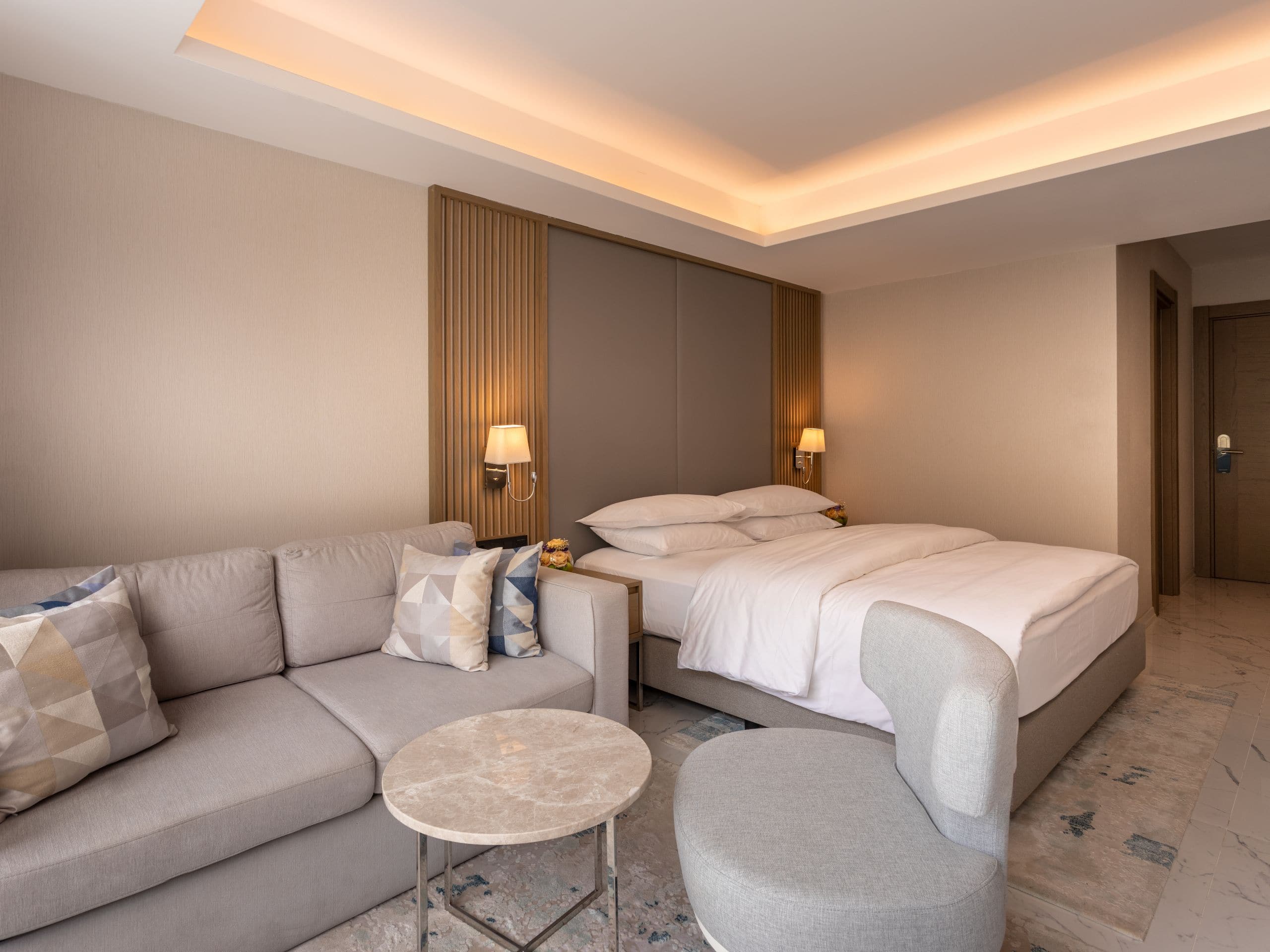 Luxury 5-Star Resort Rooms and Suites | Hyatt Regency Kotor Bay Resort