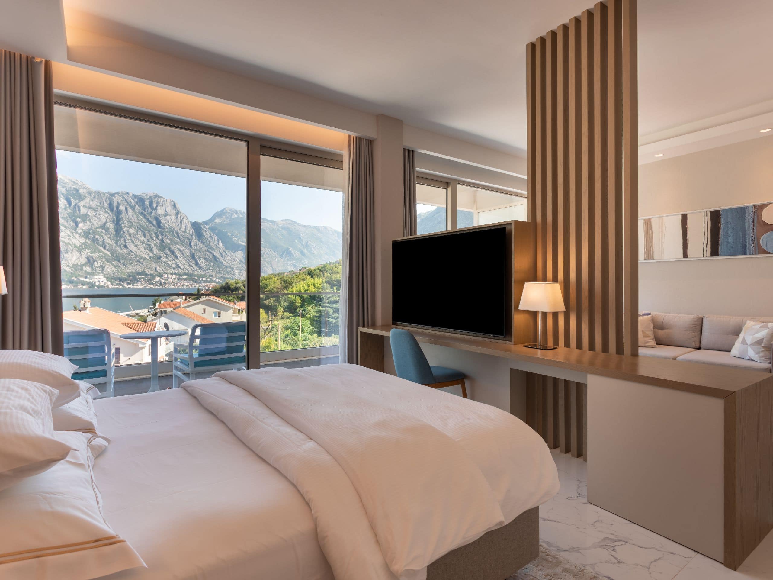 Luxury 5-Star Resort Rooms and Suites | Hyatt Regency Kotor Bay Resort