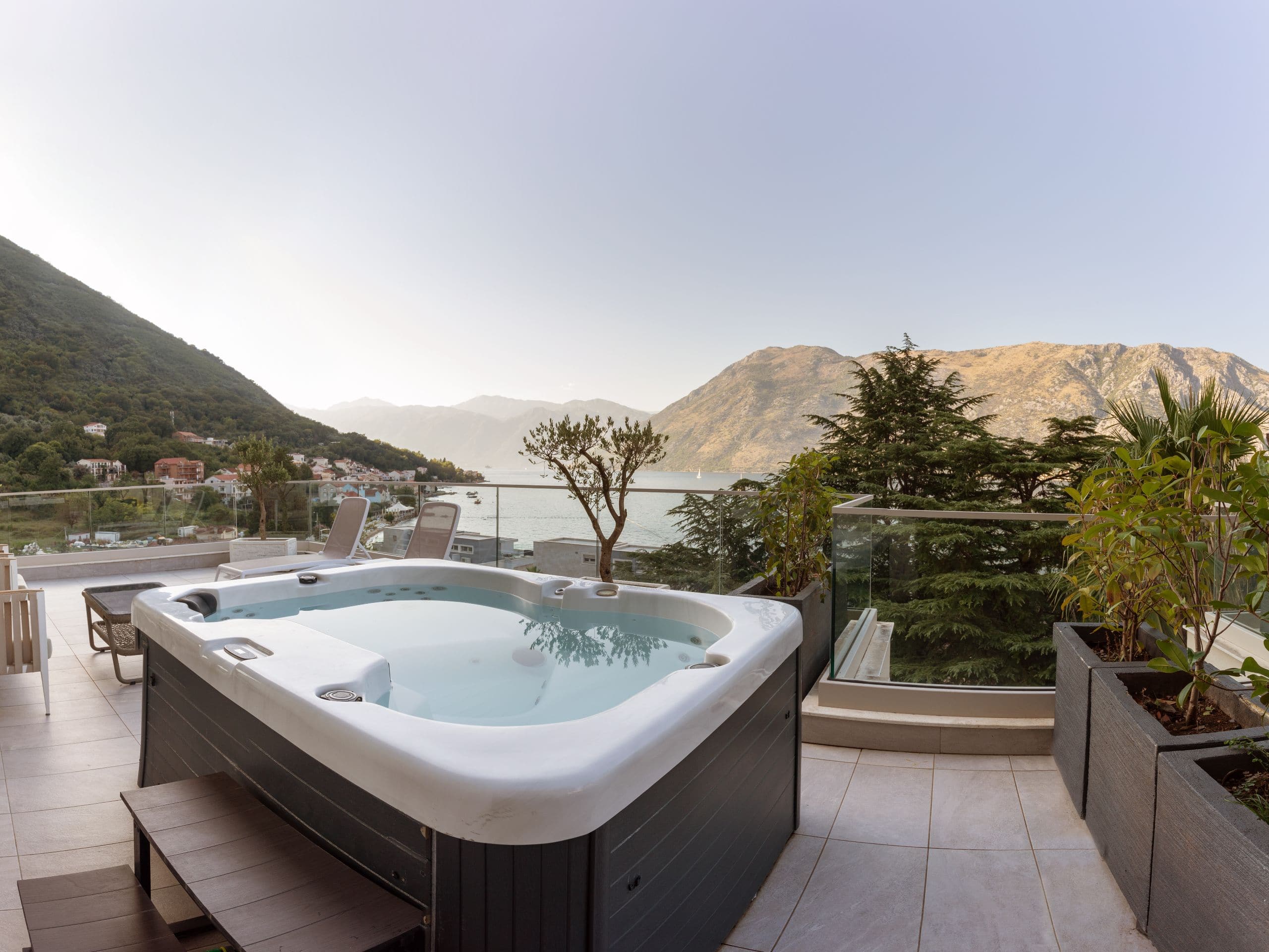Luxury 5-Star Resort Rooms and Suites | Hyatt Regency Kotor Bay Resort