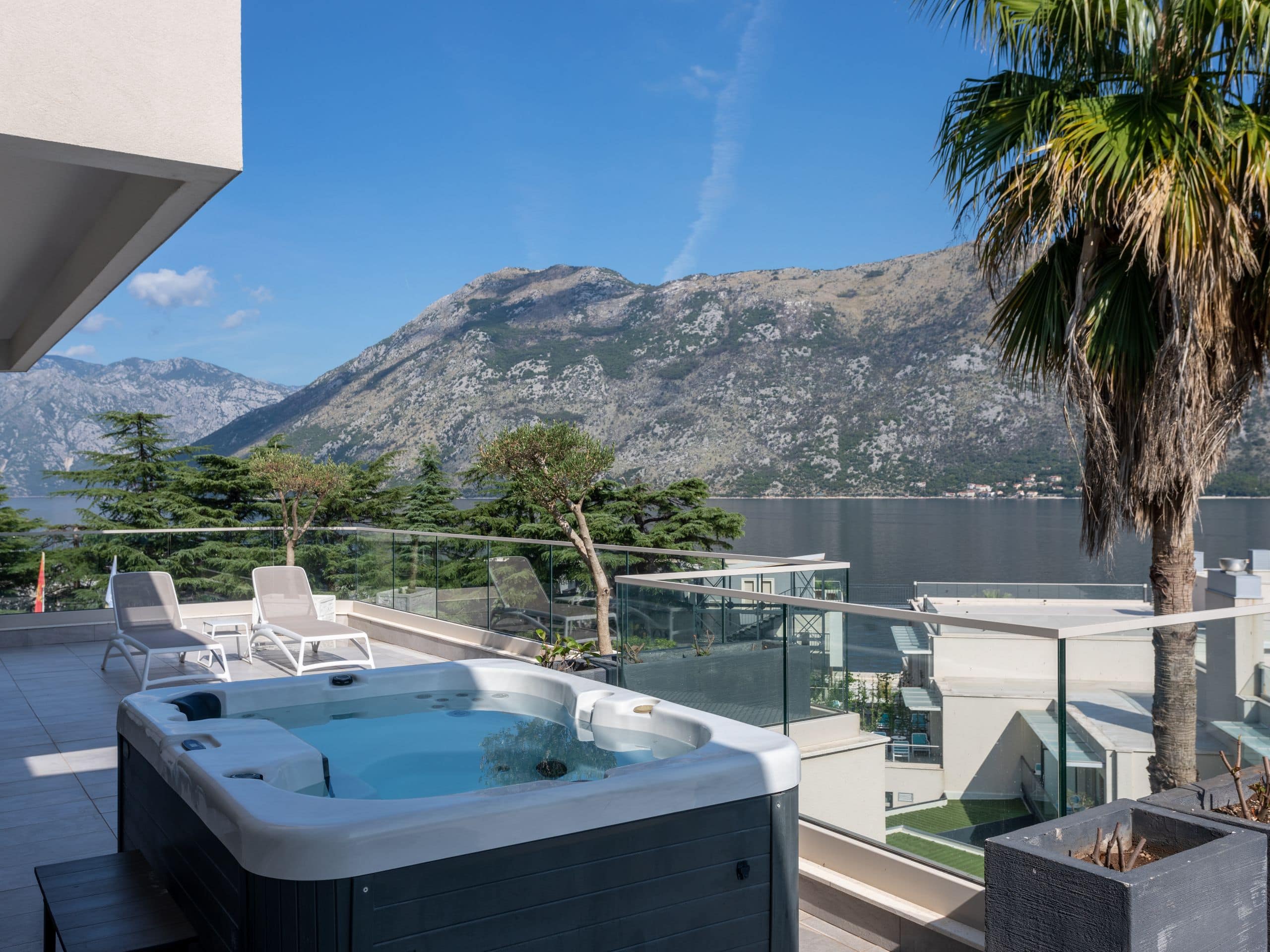 Luxury 5-Star Resort Rooms and Suites | Hyatt Regency Kotor Bay Resort