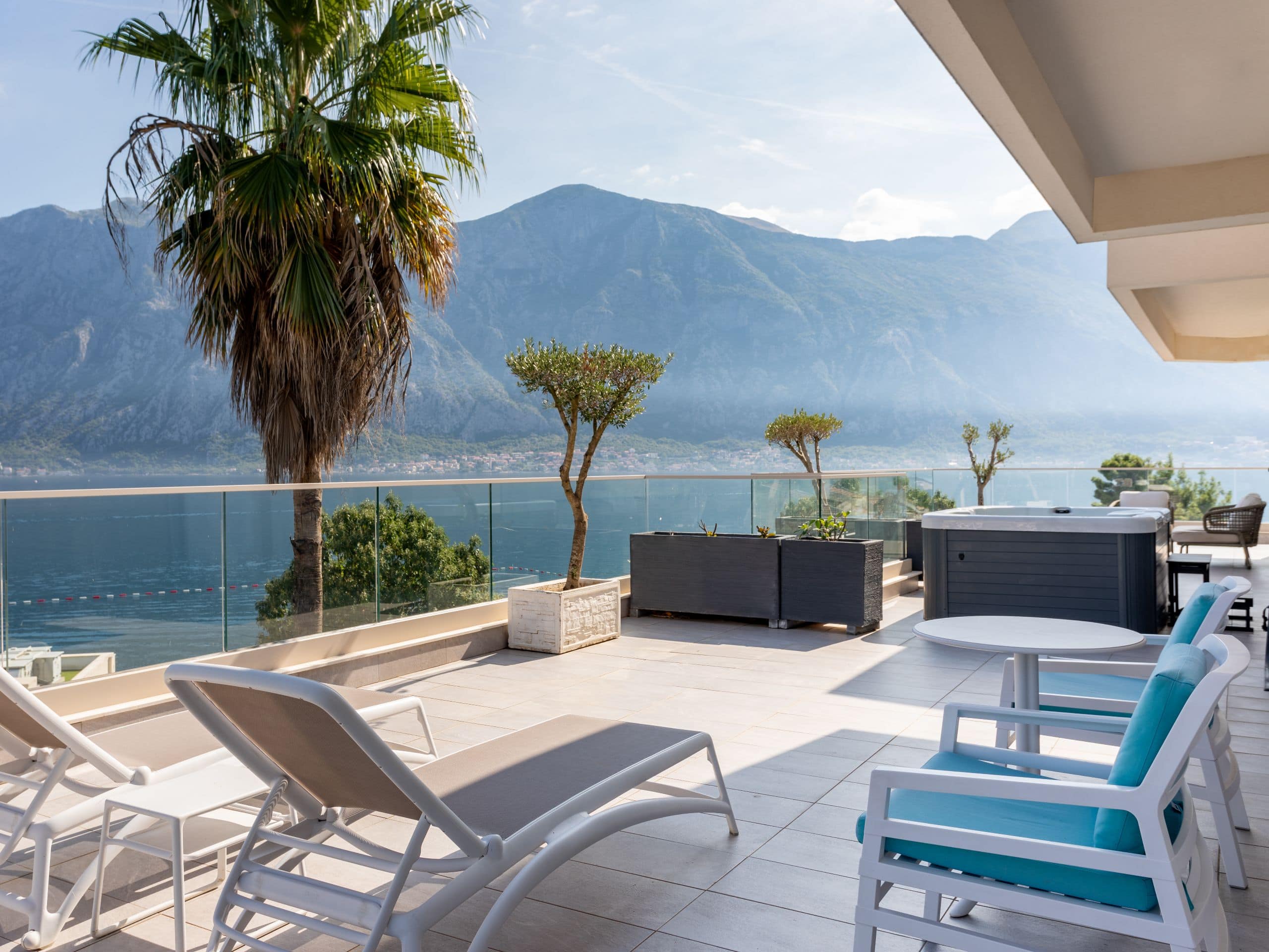 Luxury 5-Star Resort Rooms and Suites | Hyatt Regency Kotor Bay Resort