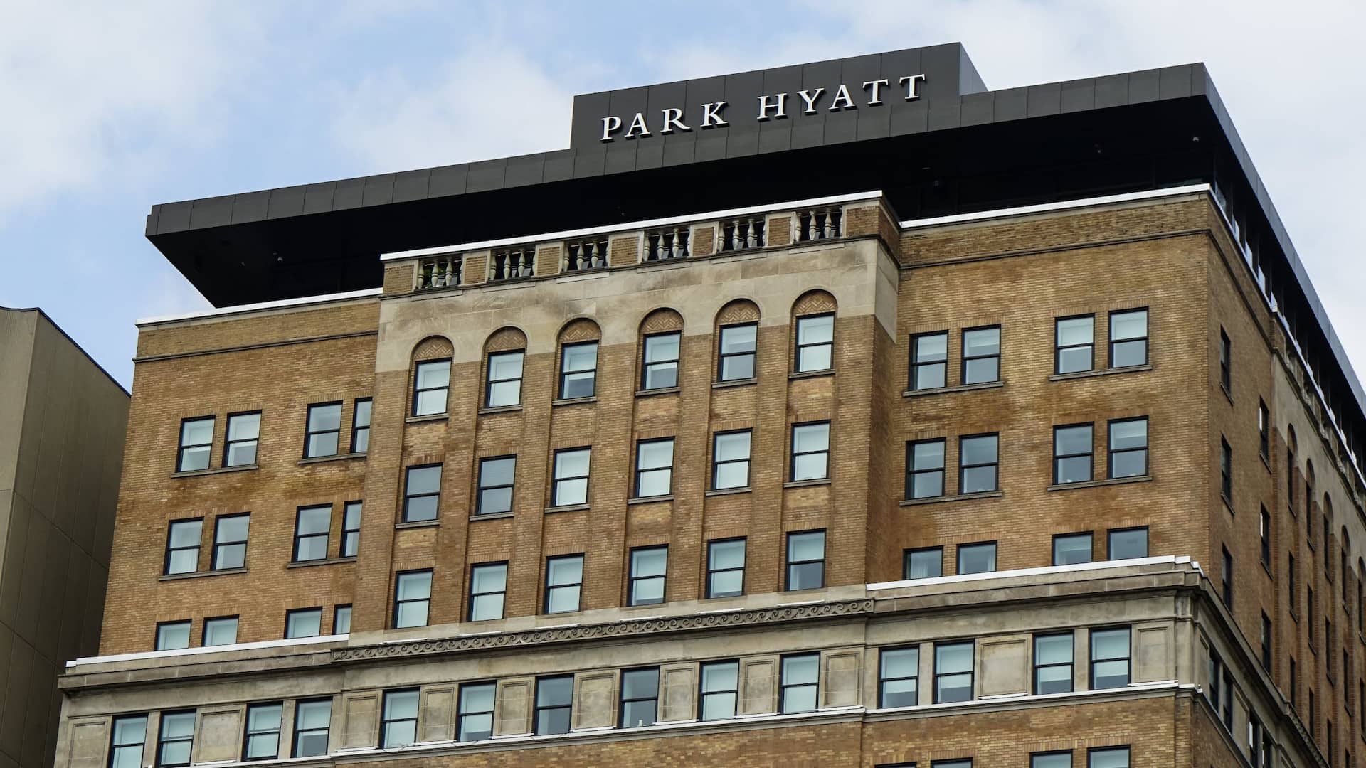Luxury Yorkville Hotel Near Downtown Toronto | Park Hyatt Toronto