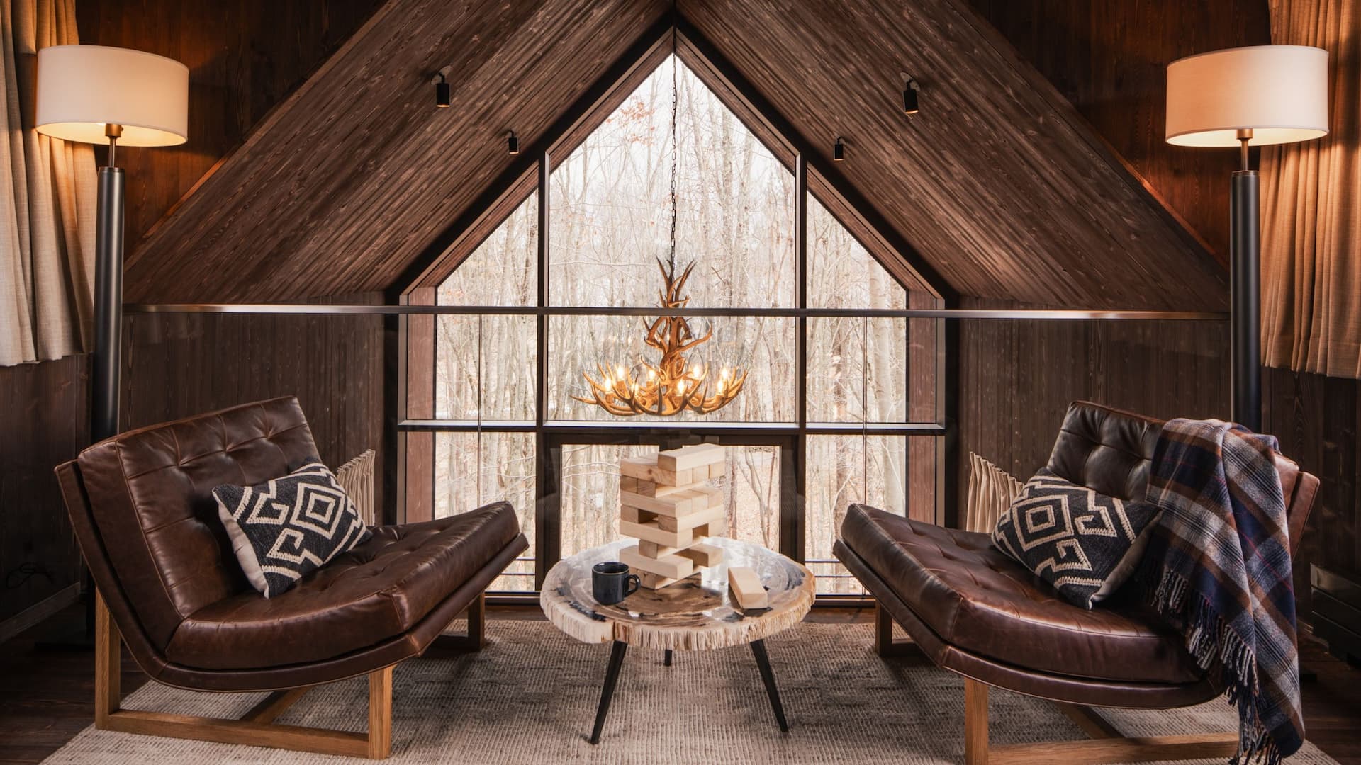 Treehouse Cabins in New York | The Chatwal Lodge