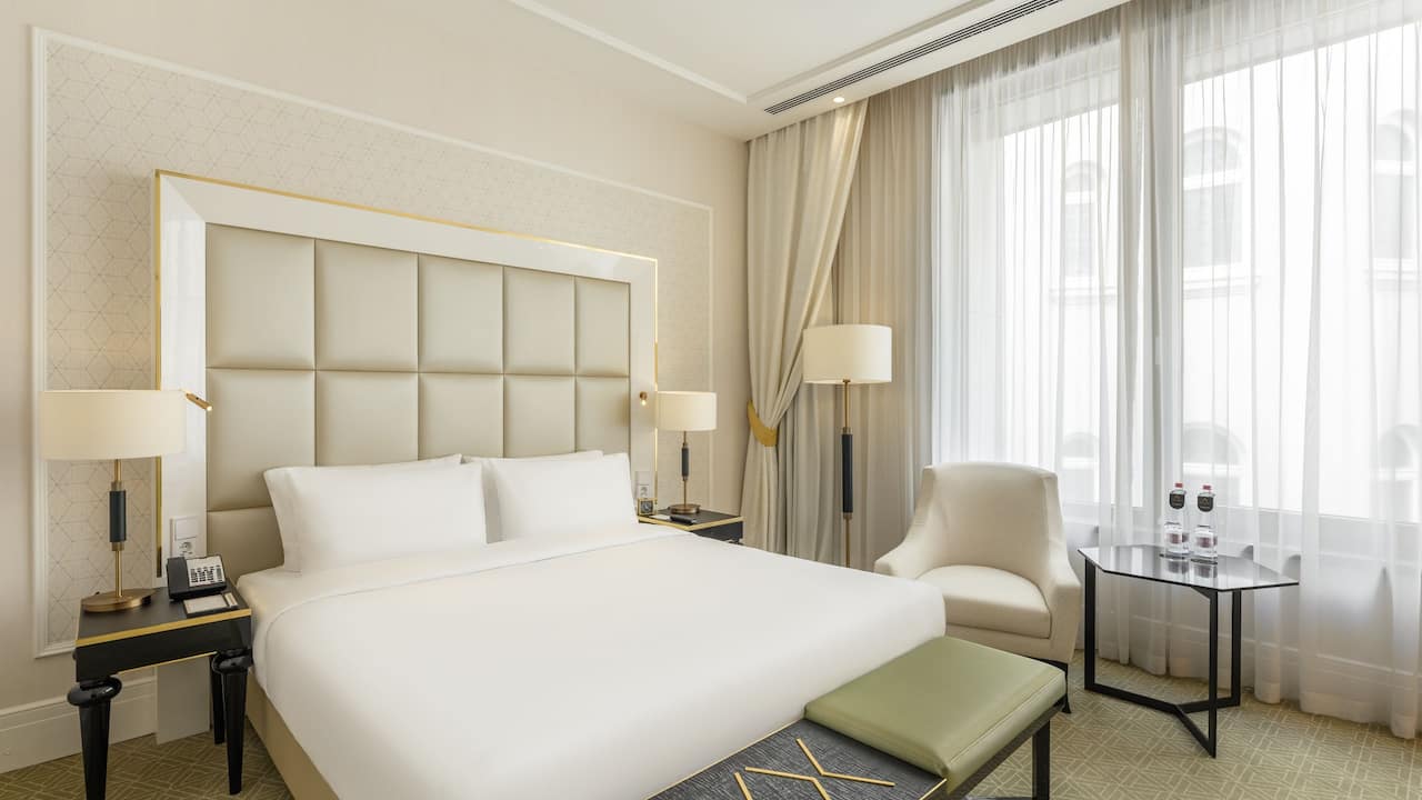 Luxury Hotel Rooms near Fashion Street Budapest | Párisi Udvar Hotel ...
