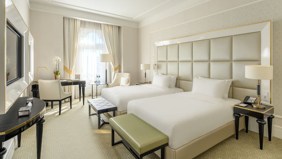 Luxury Hotel Rooms near Fashion Street Budapest | Párisi Udvar Hotel ...