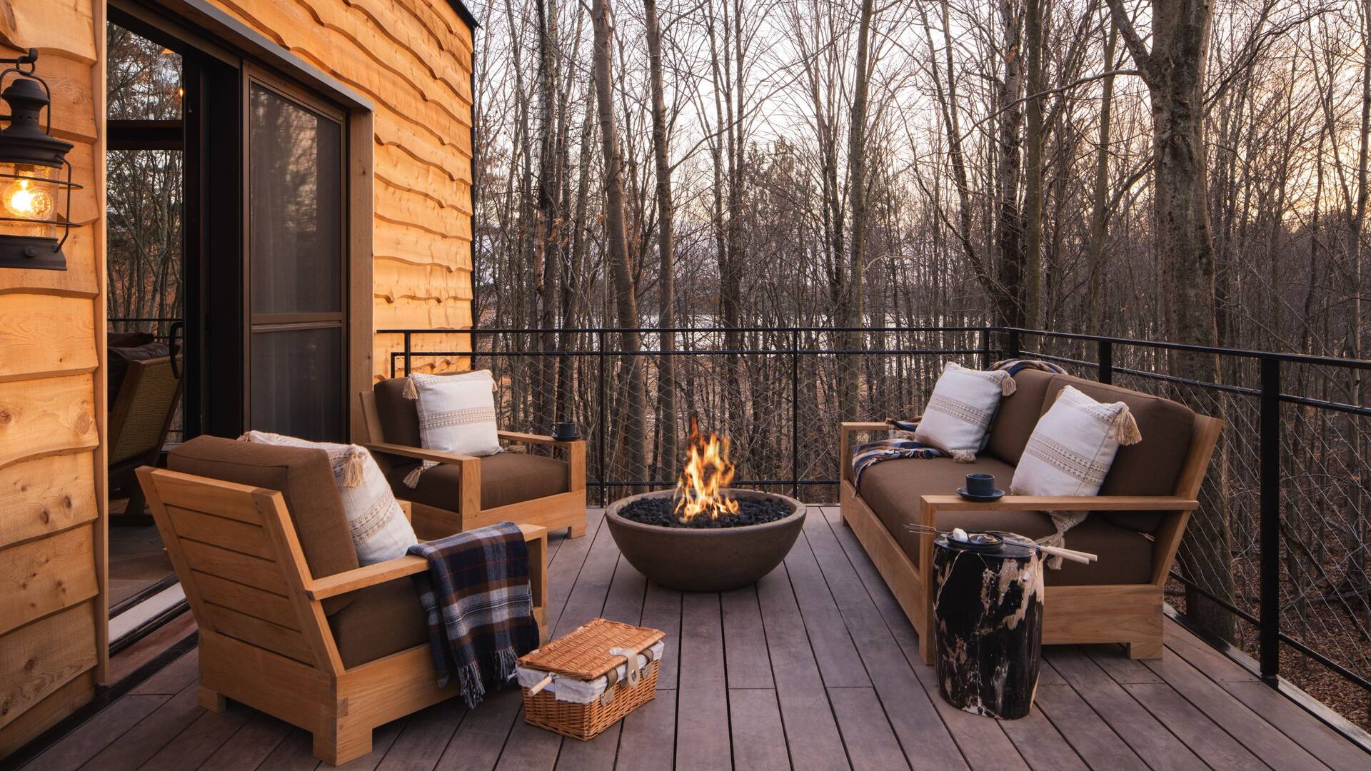 Treehouse Cabins in New York | The Chatwal Lodge