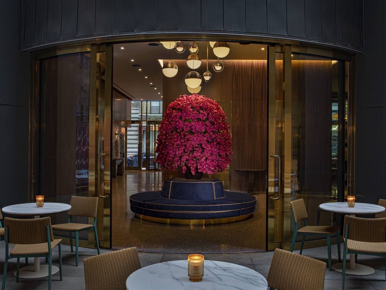 Midtown Manhattan Luxury Hotels Near Bryant Park | Grayson Hotel