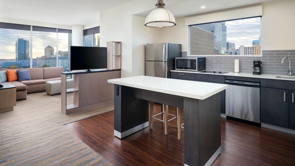 Hotel Suites Austin TX | Hyatt House Austin/Downtown