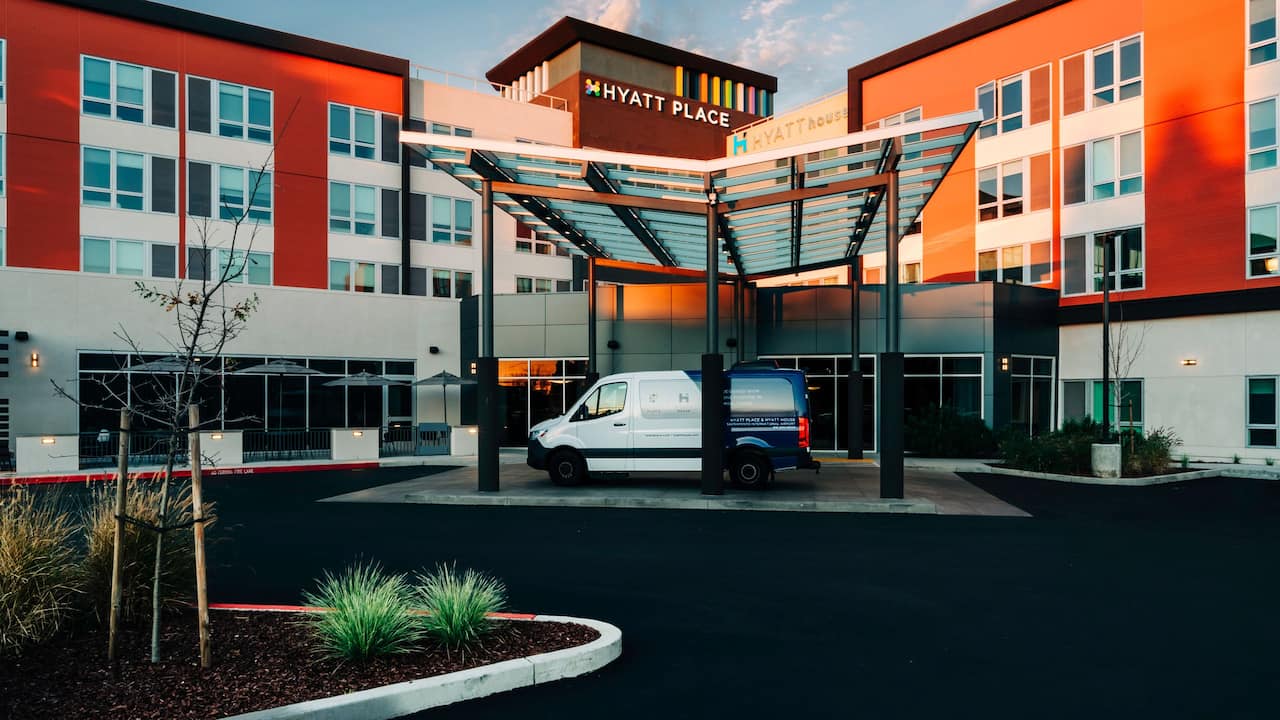 Sacramento Airport Hotel | Hyatt Place Sacramento International Airport