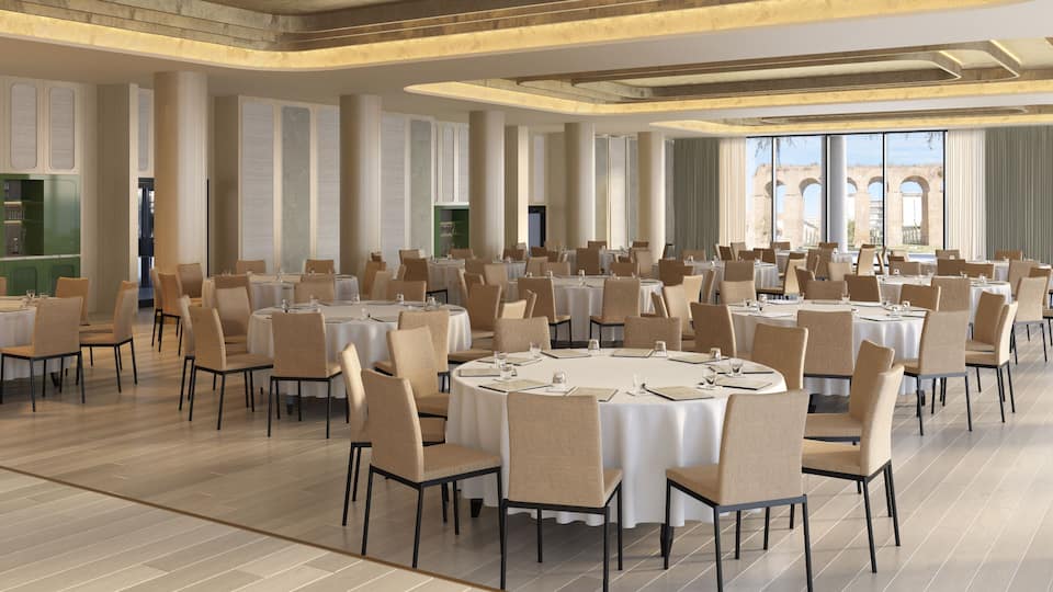 Luxury Hotel in Rome with Rooftop & Pool | Hyatt Regency Rome Central