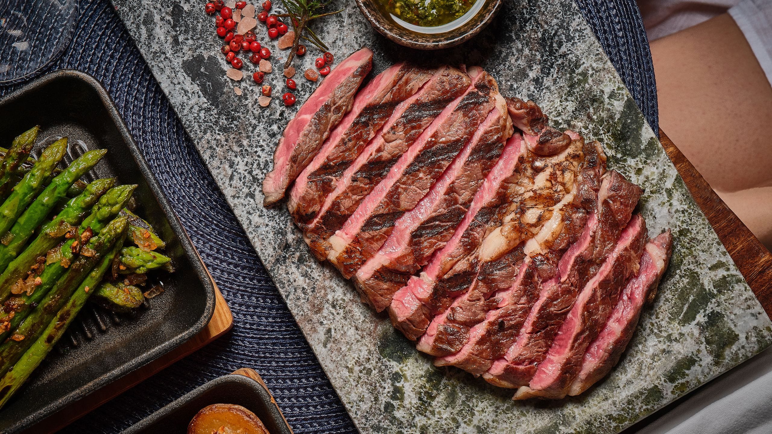 Savor coastal elegance at SESUN Grill and Beach Bar | Dining at Hyatt ...