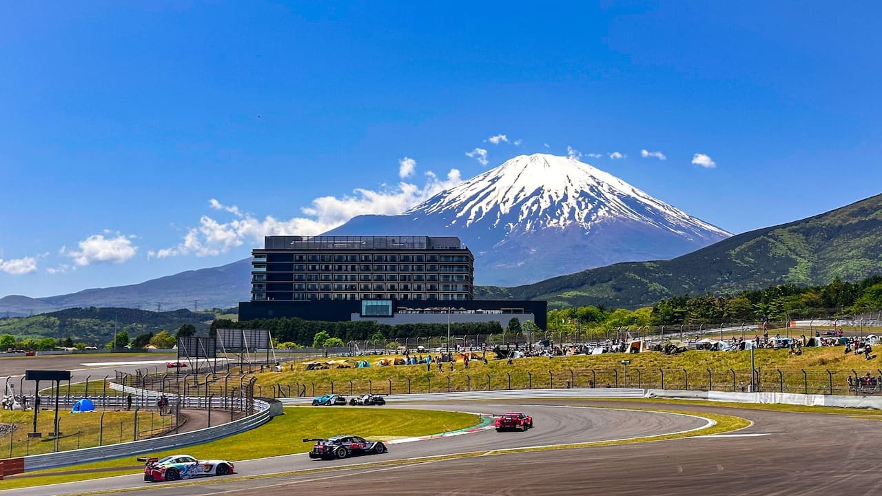 Fuji Speedway Hotel - Luxury Hotel by Fuji Speedway Circuit and Mount Fuji
